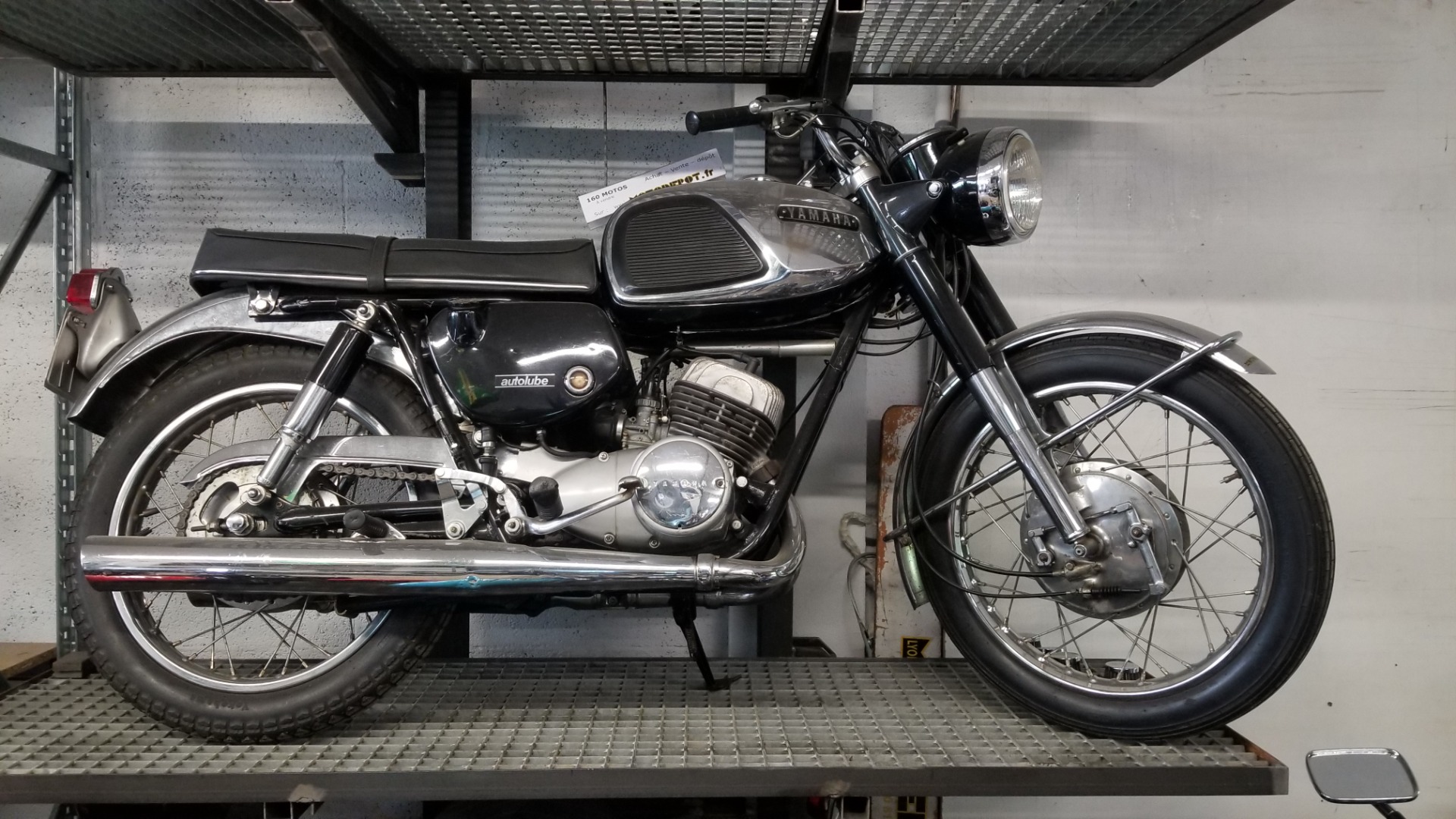 Moto depot : Motos d’occasion collection yamaha, YDS5 250 YAMAHA NOIR